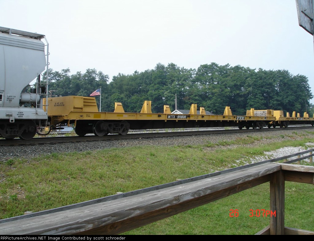 MTTX 911006 Flatcar EB